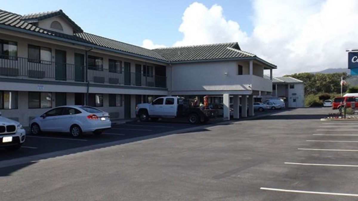 Coastside Inn - Visit Half Moon Bay